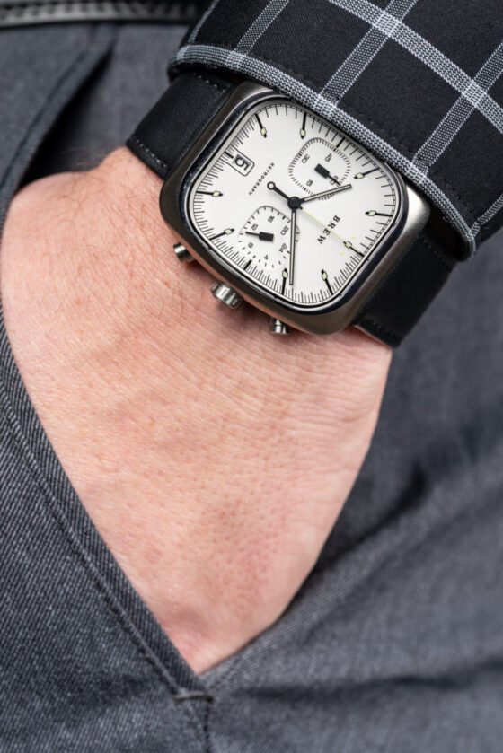 Brew Retrograph Quartz Chronograph Watch Reivew - Watch Clicker