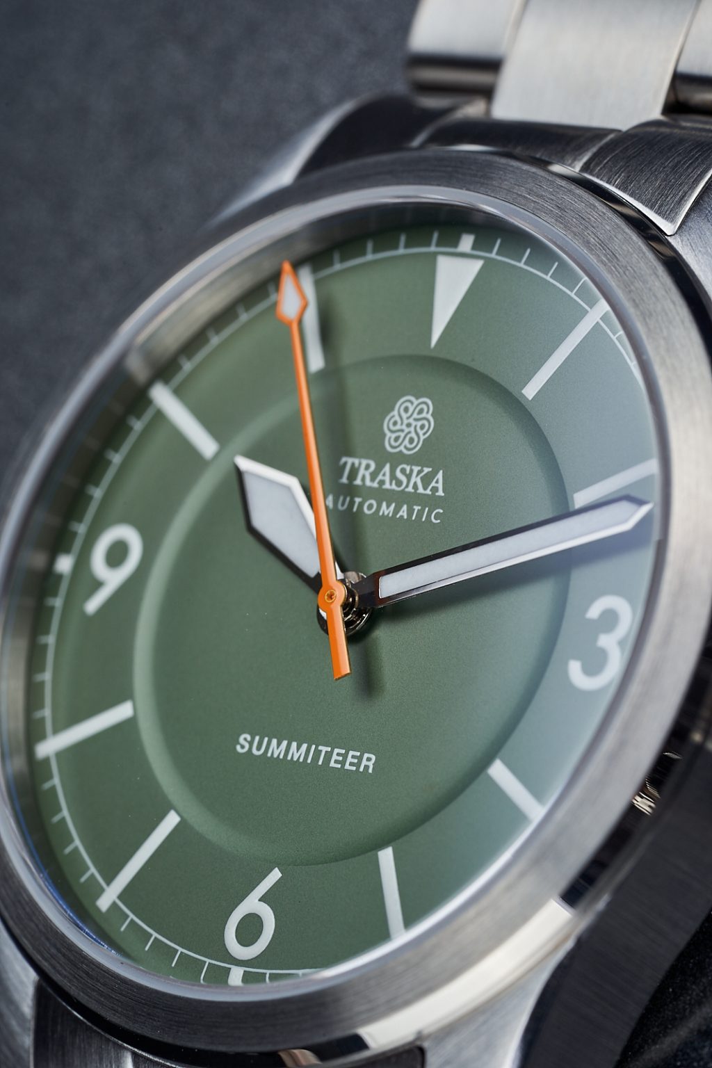 Traska Summiteer 38mm Field Watch Review - Watch Clicker