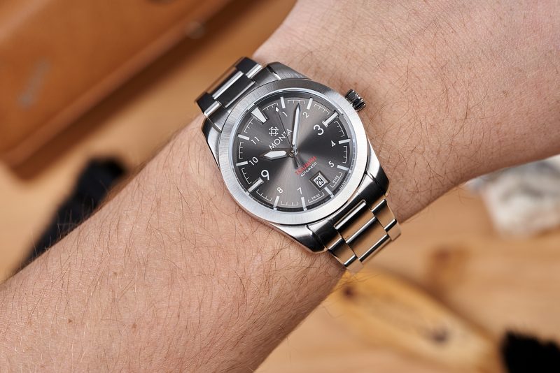Monta Triumph Review - Watch Clicker