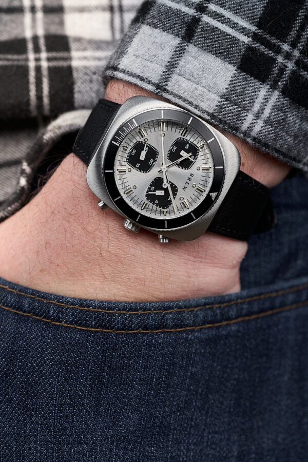 Brew Mastergraph 38mm Quartz Chrono Review - Watch Clicker