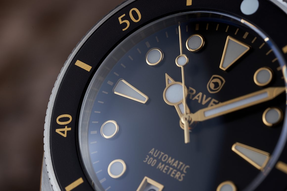 Raven Solitude Worn & Wound LE 40mm Review - Watch Clicker