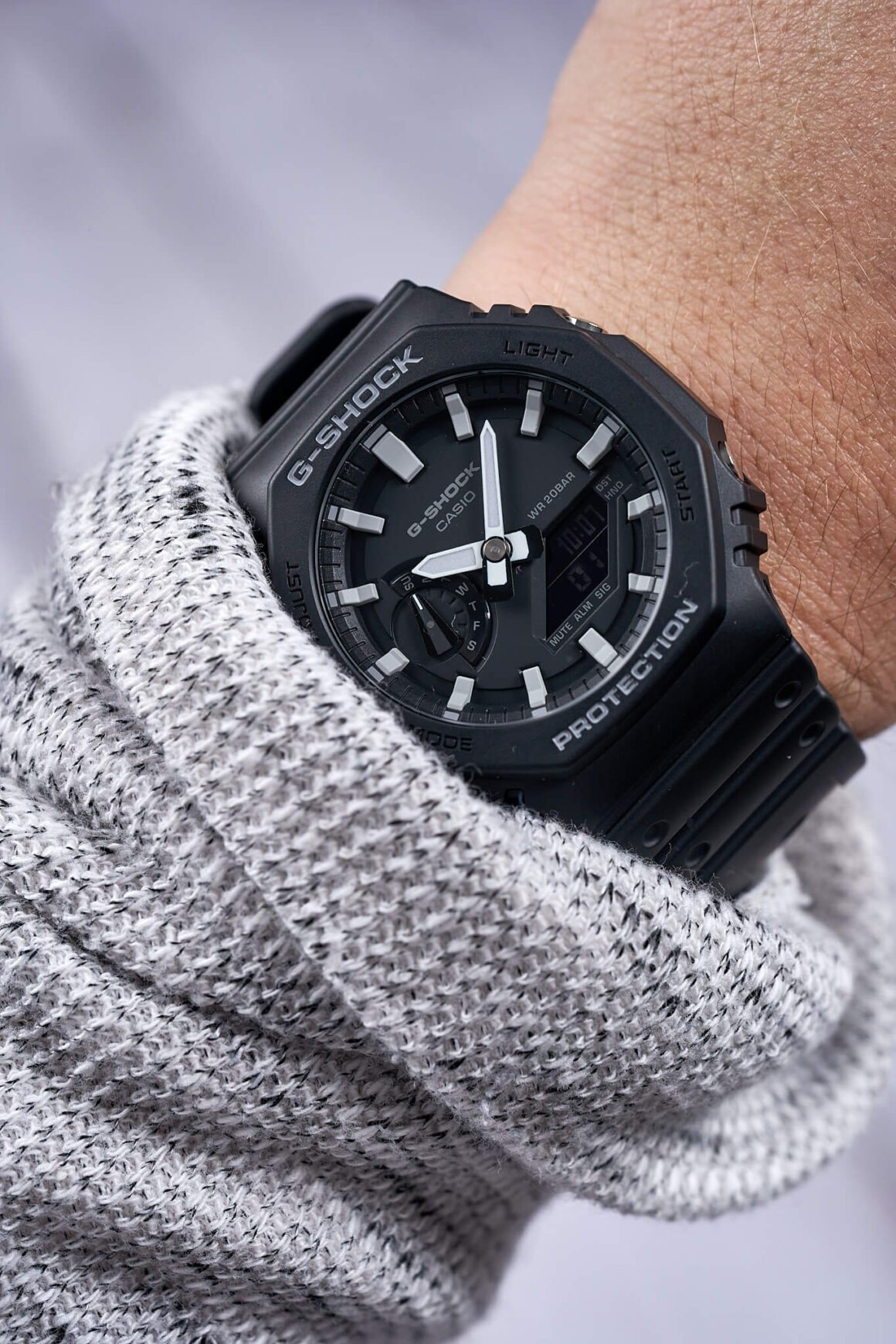 Casio G Shock GA 2100 CasiOak Review Watch Clicker