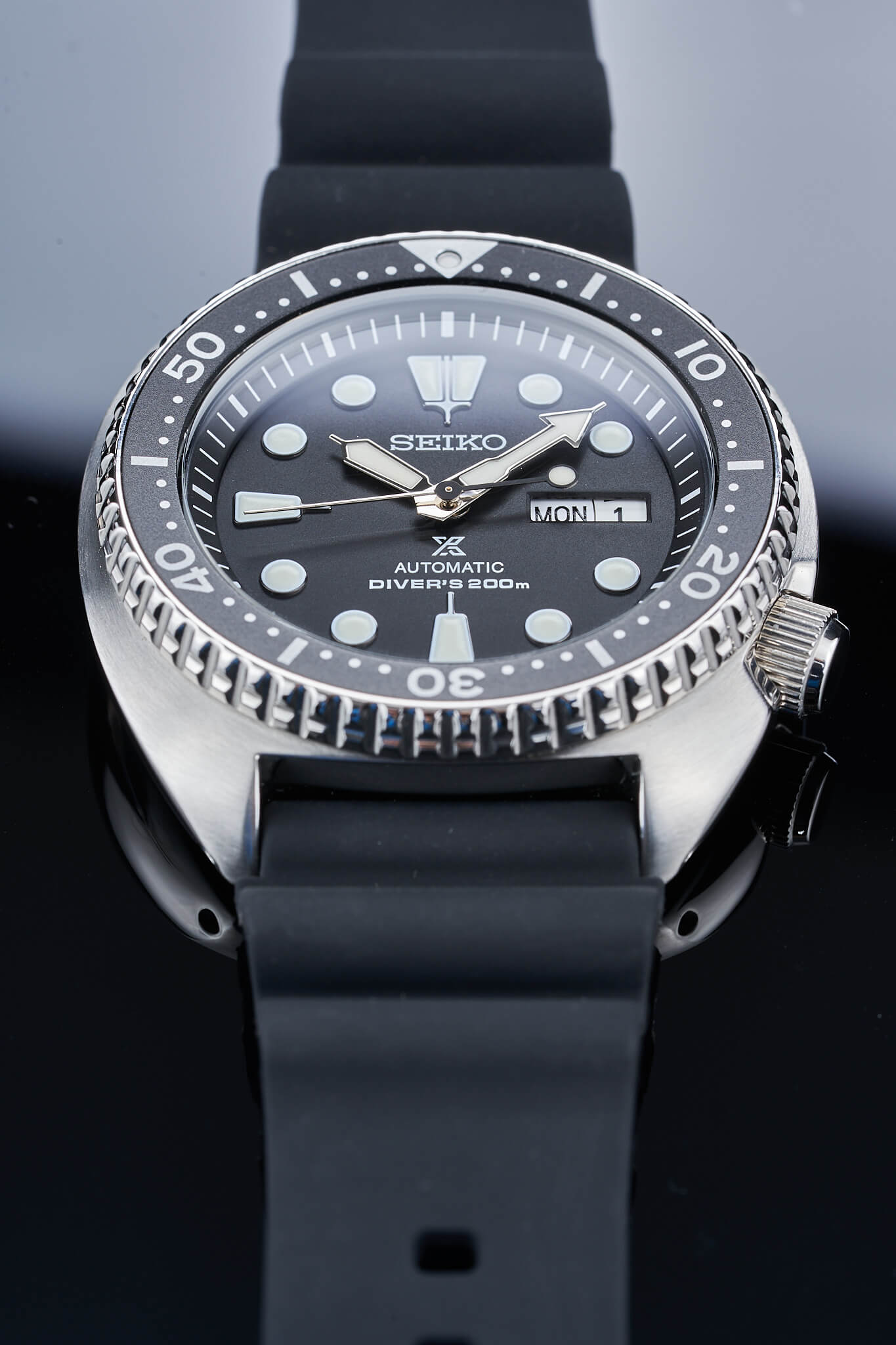 Seiko Turtle Review -SRP777 compared to SKX007-Watch Clicker