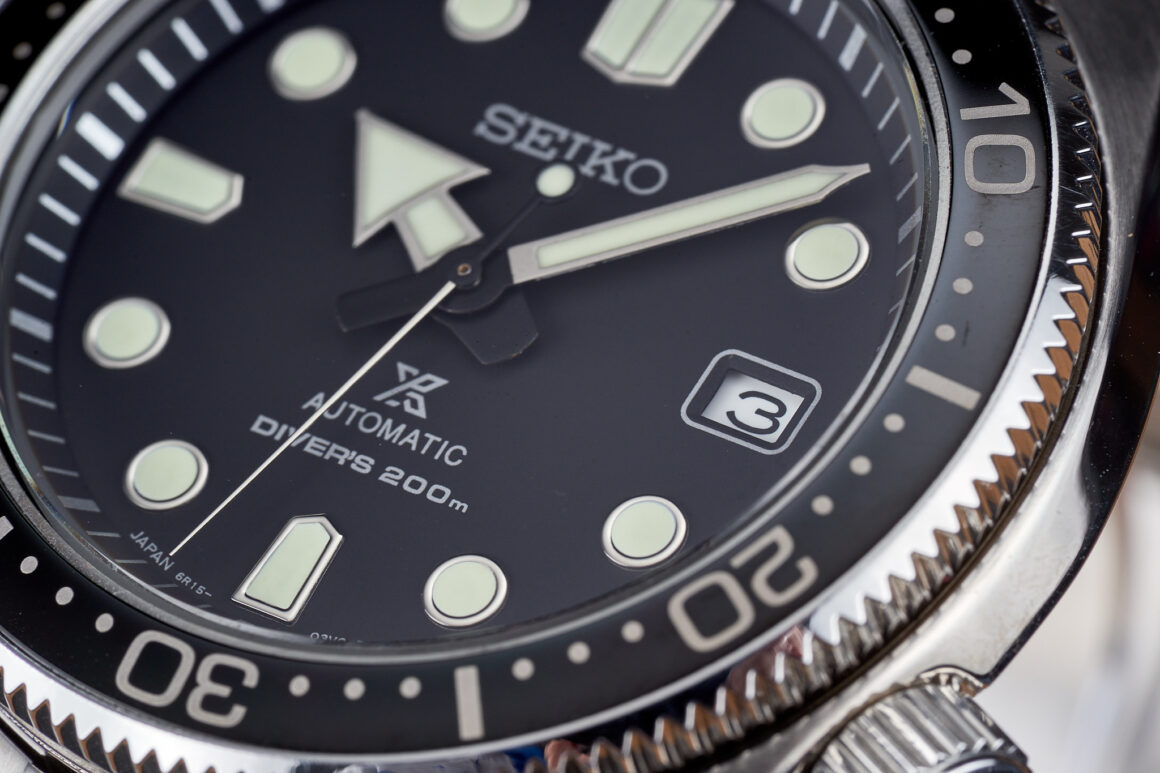 Seiko SBDC061 MM200 Baby Marinemaster Review - Watch Clicker