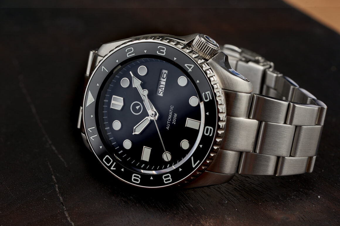 Long Island Watch Islander ISL-01 Review - Watch Clicker