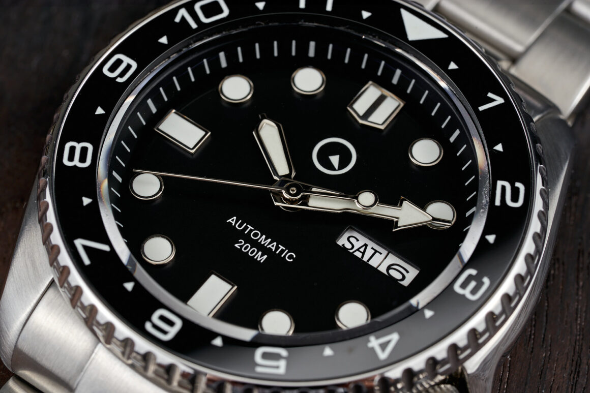 Long Island Watch Islander ISL-01 Review - Watch Clicker