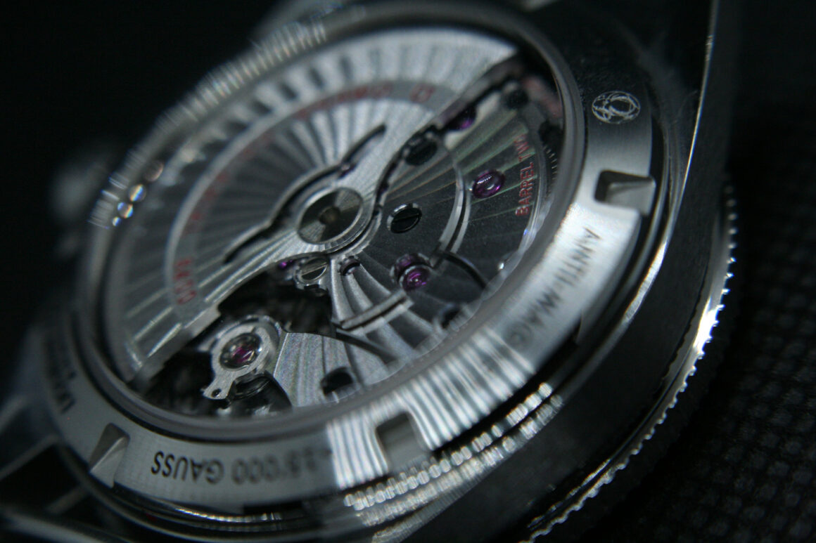 Omega Seamaster 300 Co-Axial Long Term Review - Watch Clicker