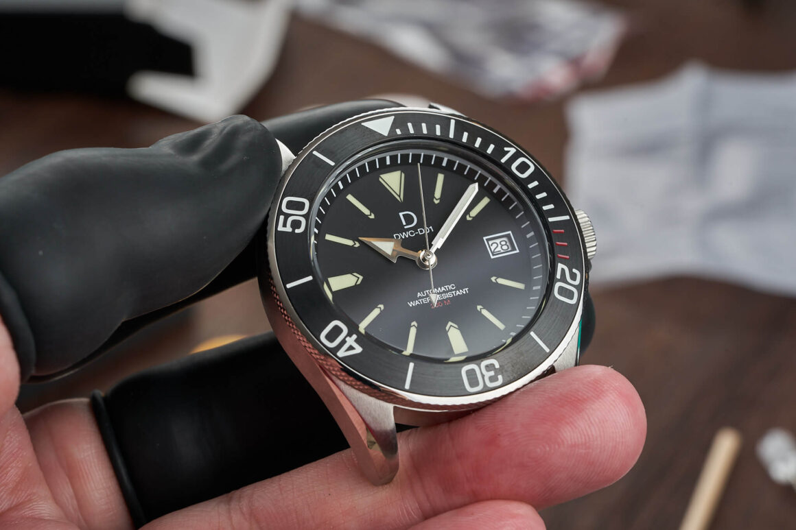 DIY Watch Club Dive Watch DWC-D01 Review - Watch Clicker