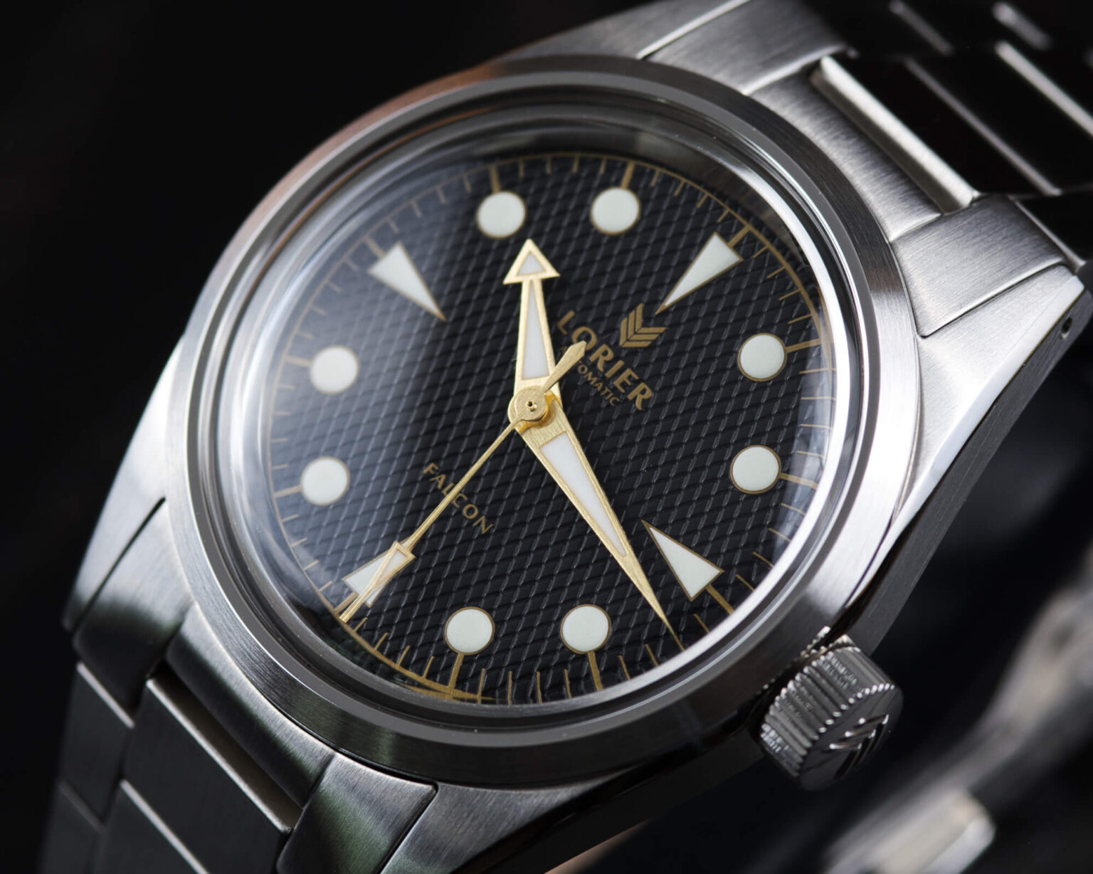 Lorier Falcon Series II 36mm Review - Watch Clicker