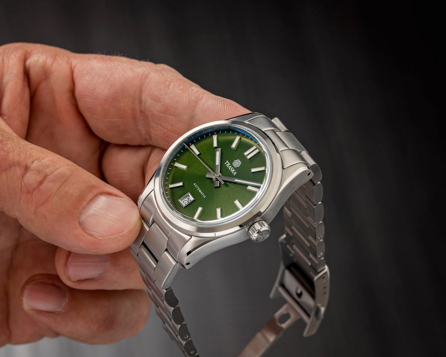 First Look: Traska Commuter 36.5mm - Watch Clicker