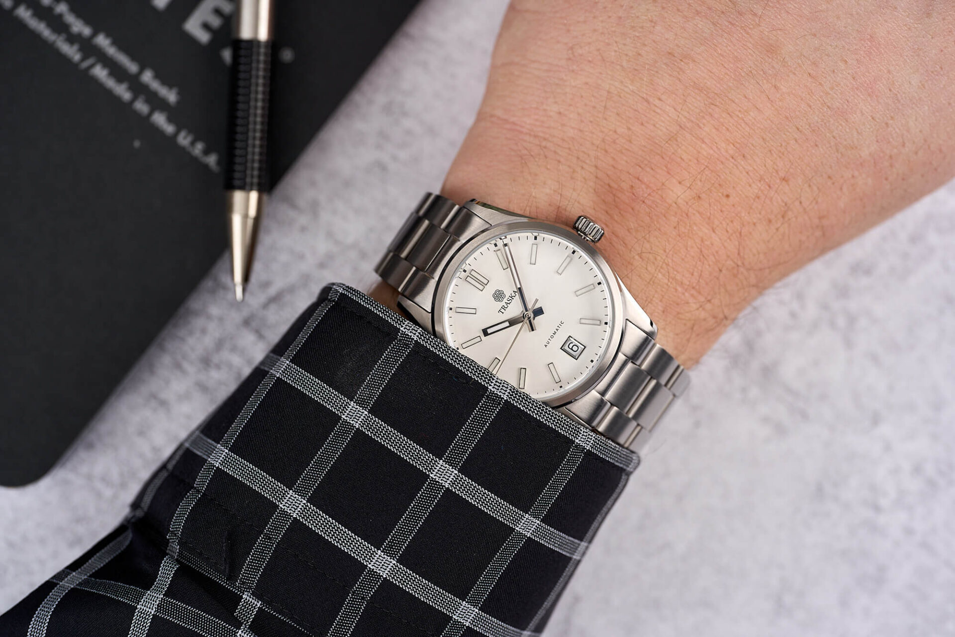 Traska Commuter 36.5mm Review - Watch Clicker