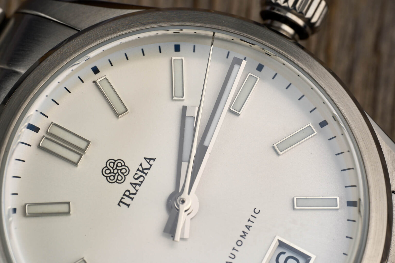 Traska Commuter 36.5mm Review - Watch Clicker