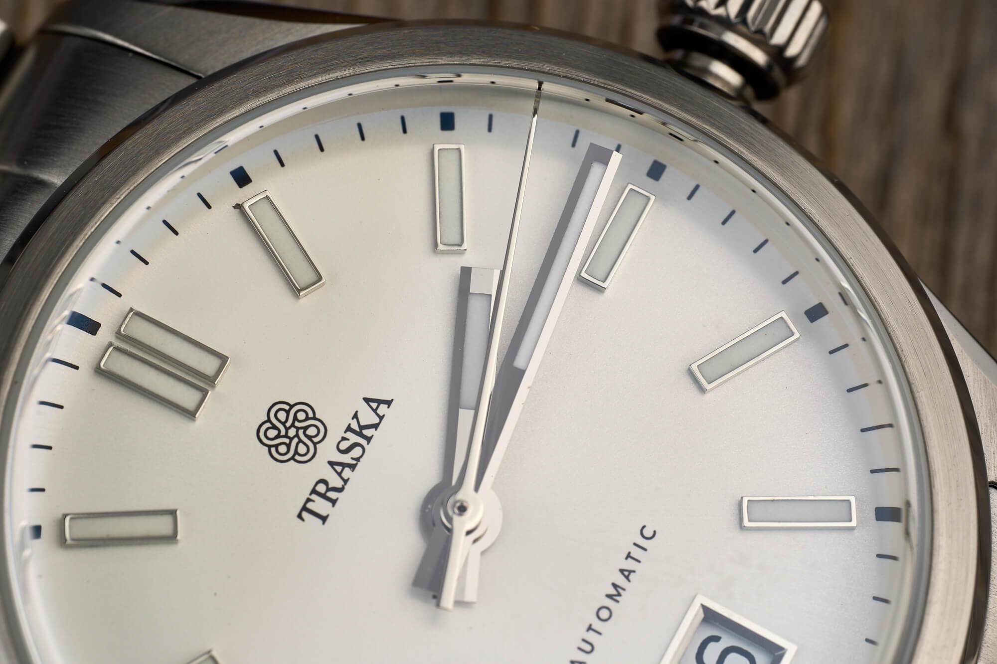 Traska Commuter 36.5mm Review - Watch Clicker