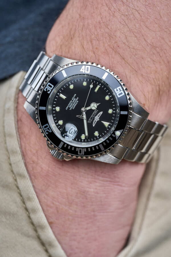 Invicta Pro Diver 8926OB Review - Watch Clicker