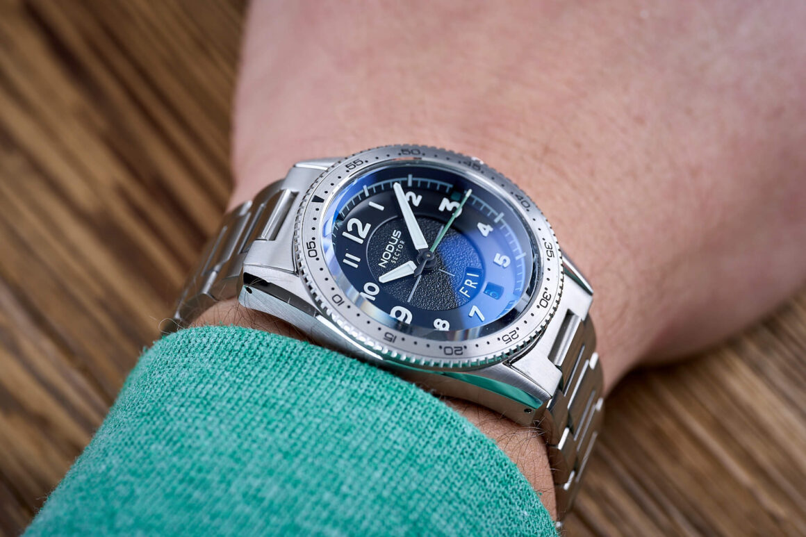 Nodus Sector Pilot 38mm Review - Watch Clicker