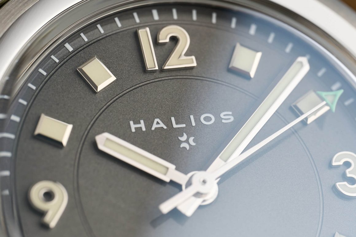 Halios Universa 38mm Review - Watch Clicker