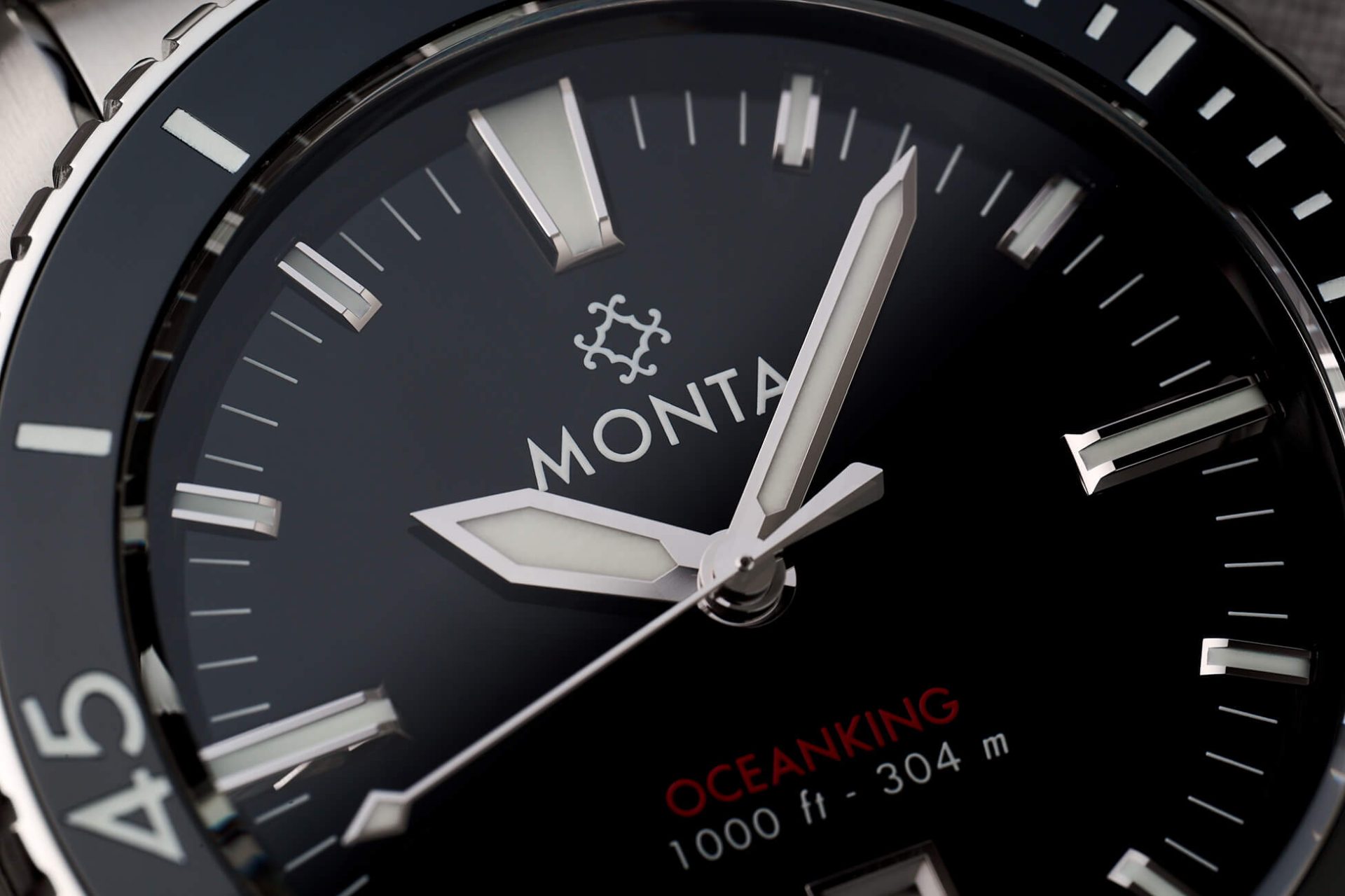 Monta Oceanking 40mm Review - Watch Clicker