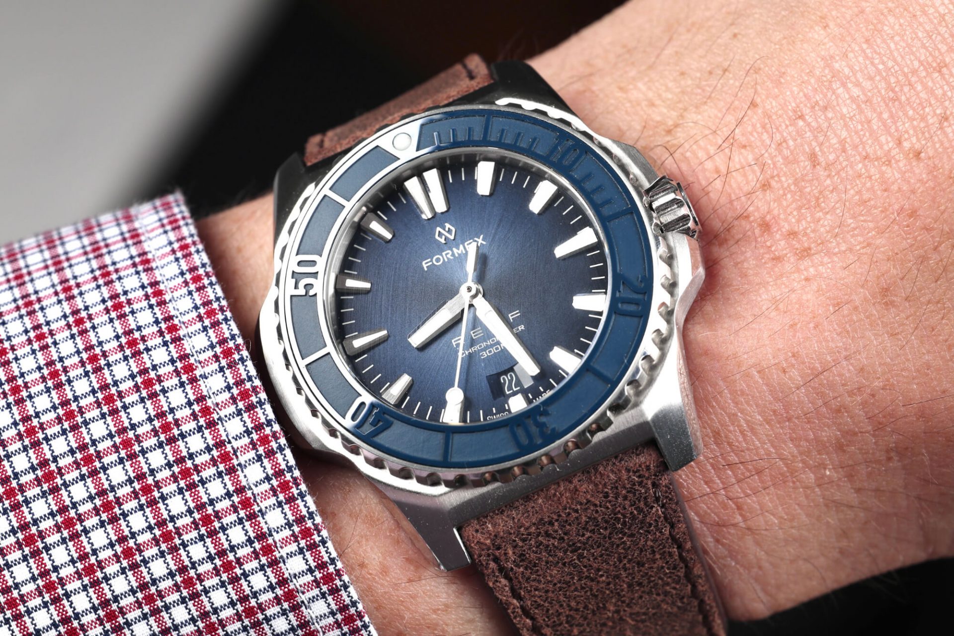 Formex REEF Review 42mm - Watch Clicker