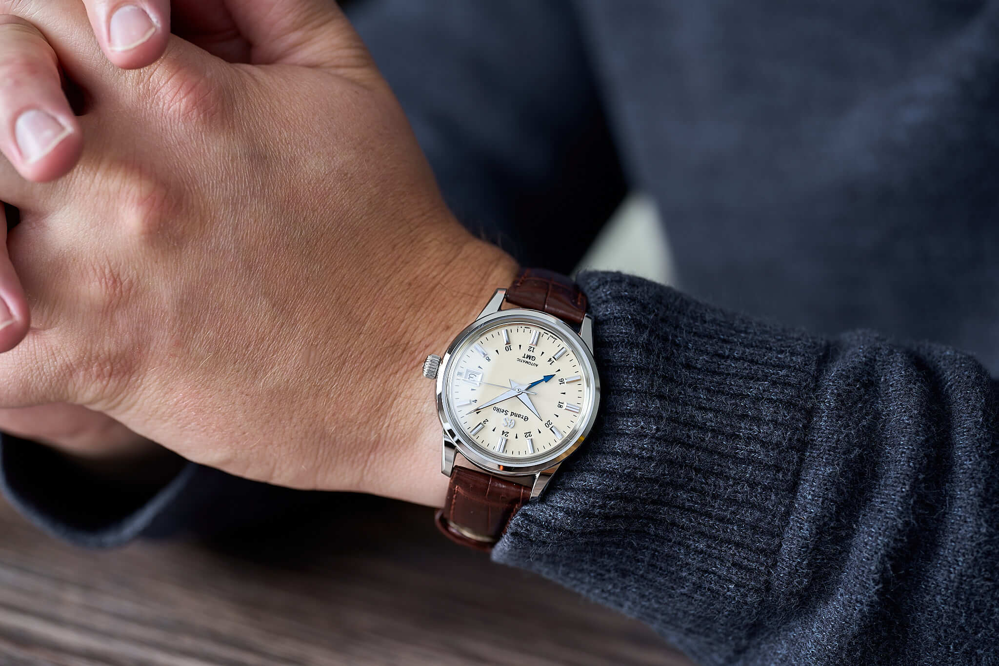 Grand Seiko SBGM221 Review - Watch Clicker