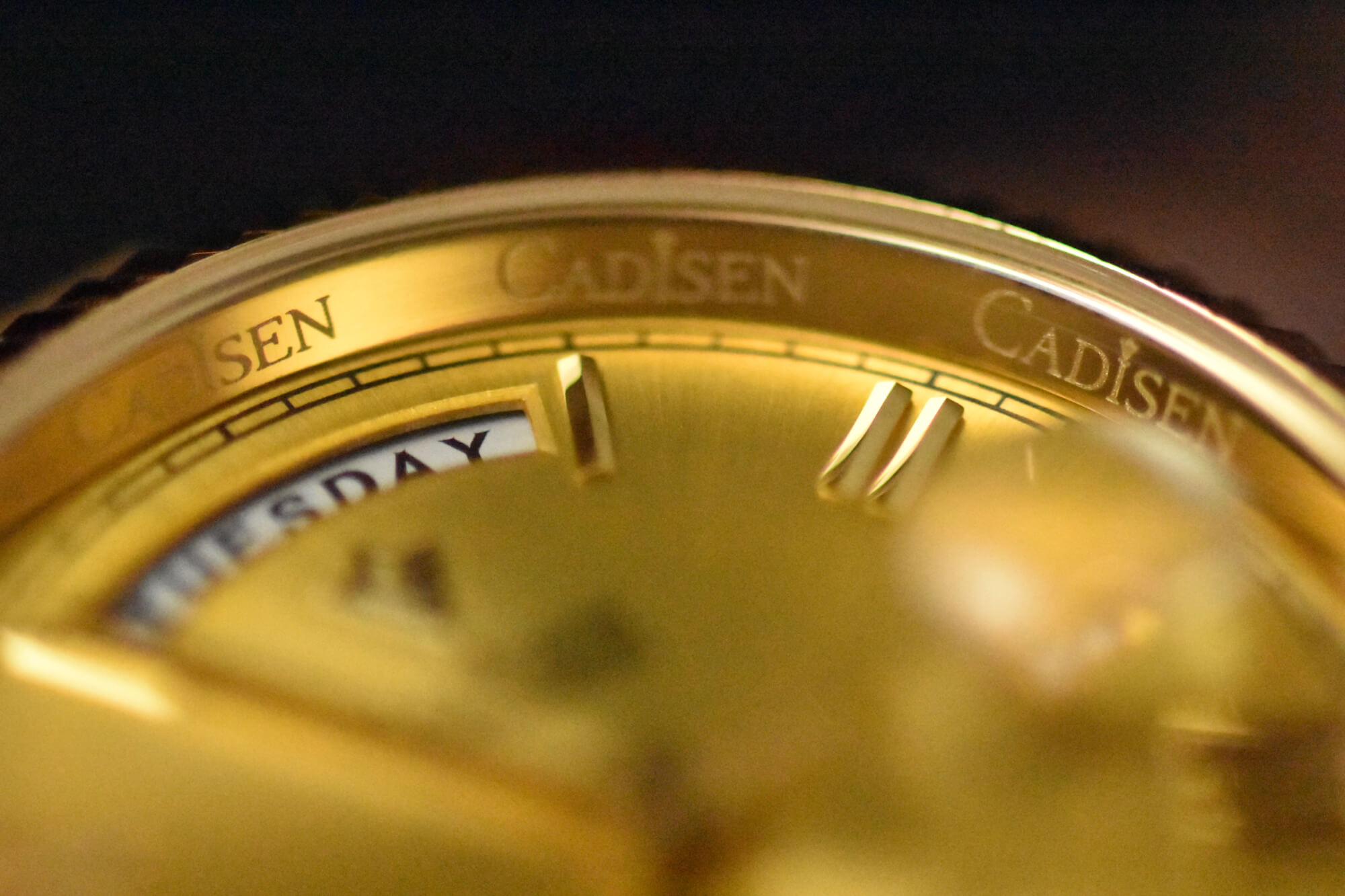 Cadisen C8185G Review - Watch Clicker