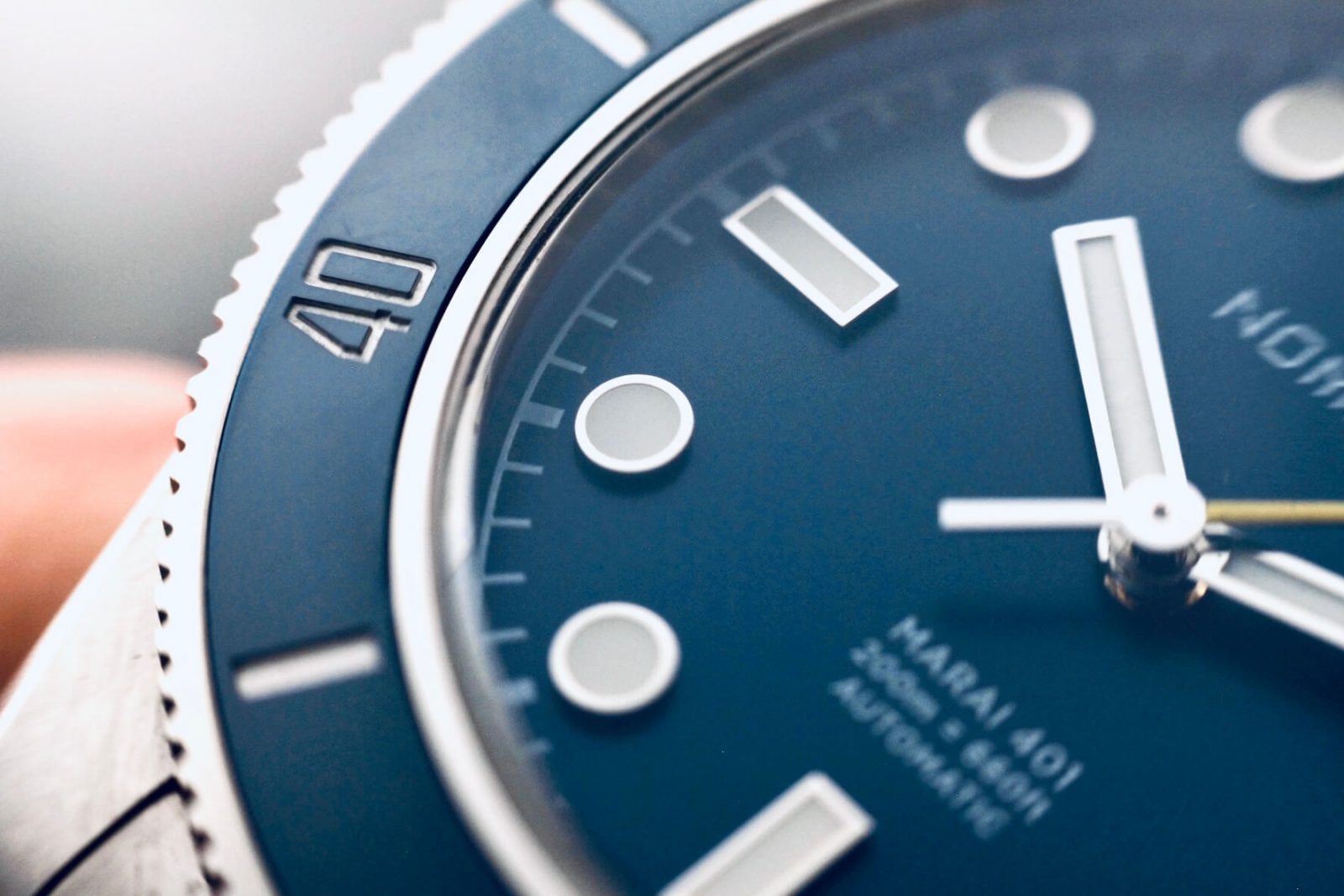 Nomadic Maraí 401 Review - Watch Clicker