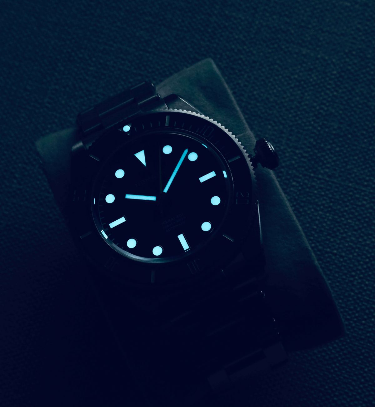 Nomadic Maraí 401 Review - Watch Clicker