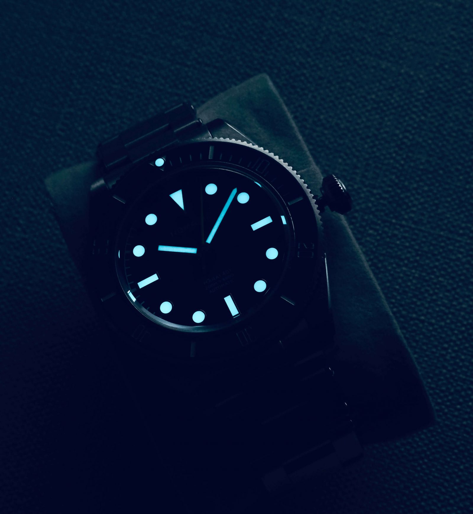 Nomadic Maraí 401 Review - Watch Clicker