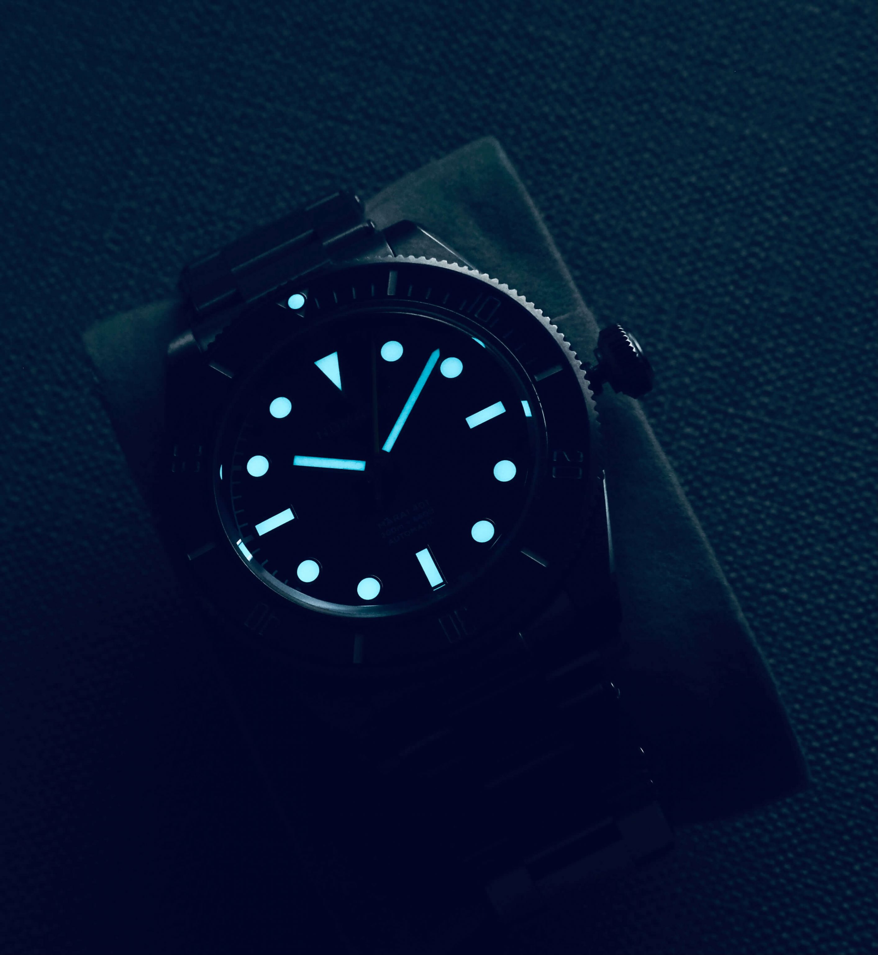 Nomadic Maraí 401 Review - Watch Clicker