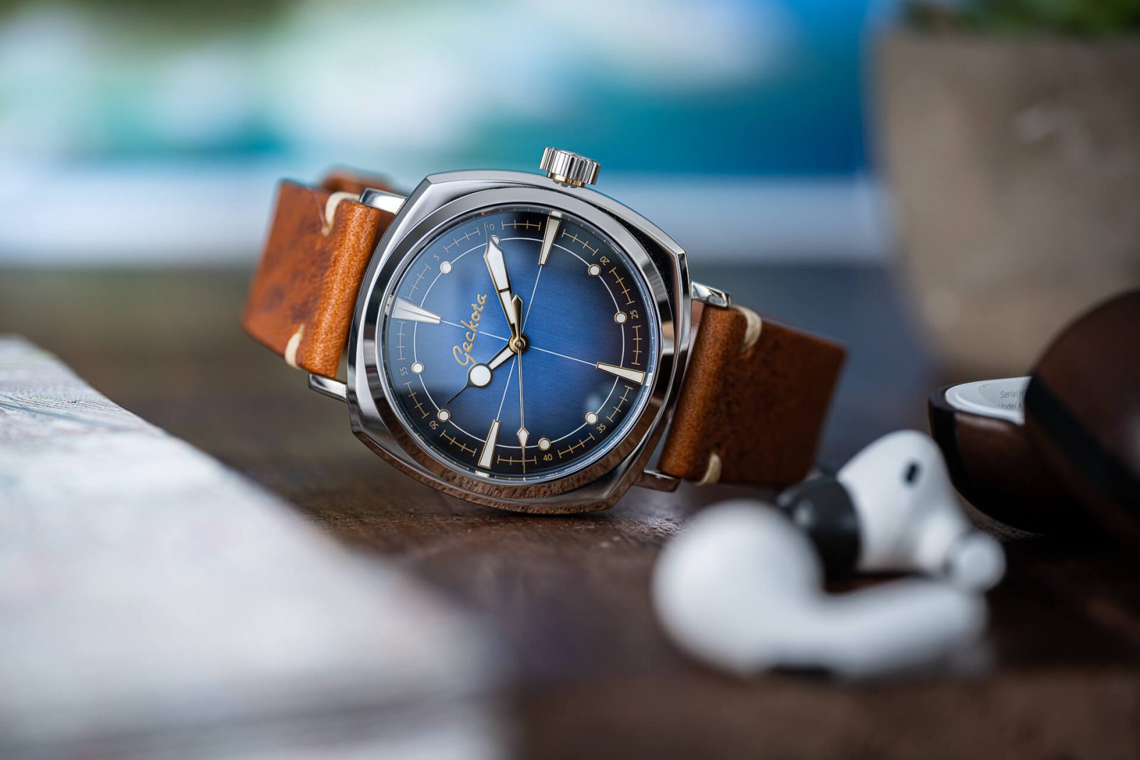 Geckota G-01 Pioneer Review - Watch Clicker