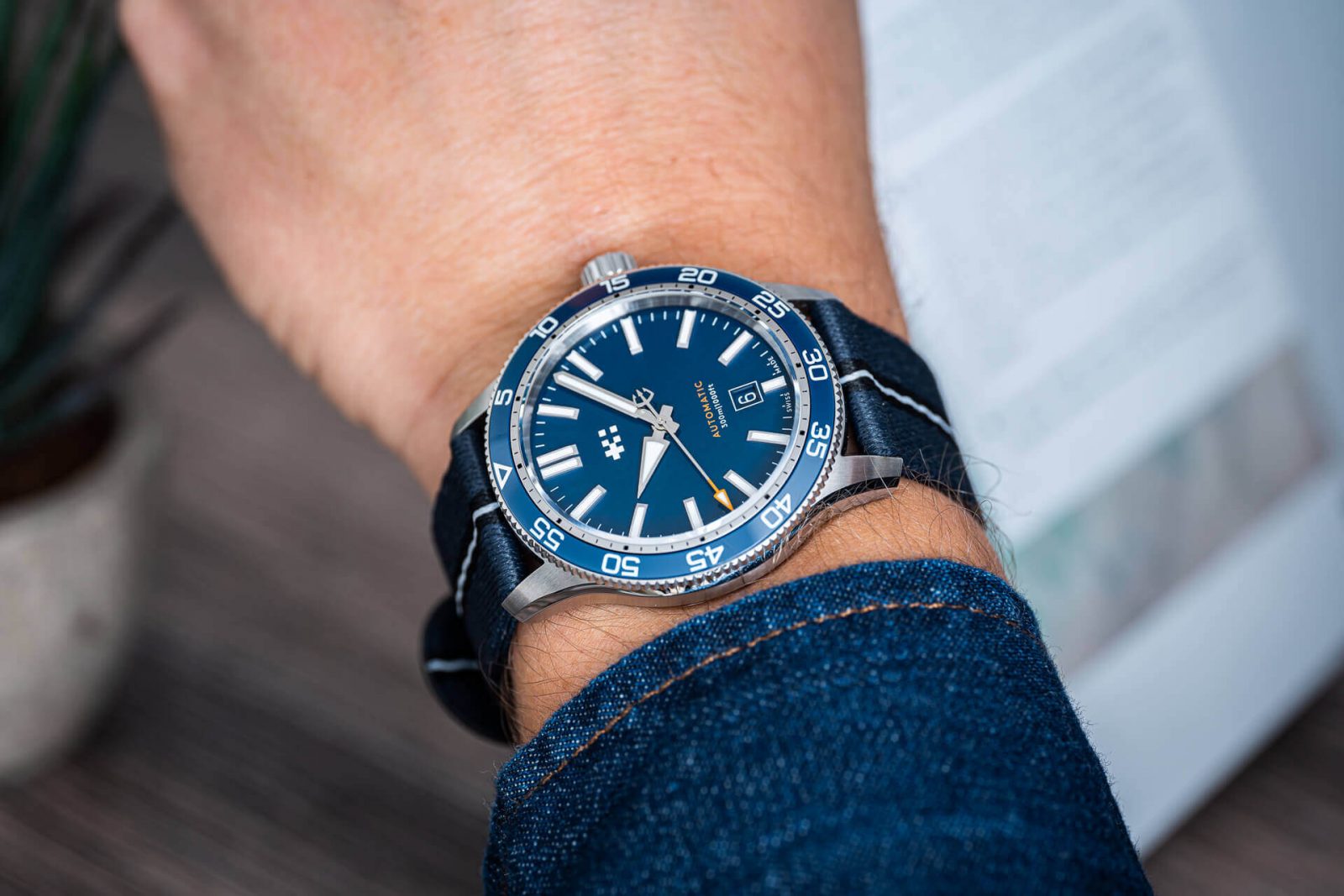 Christopher Ward C60 Trident Pro 300 - Watch Clicker