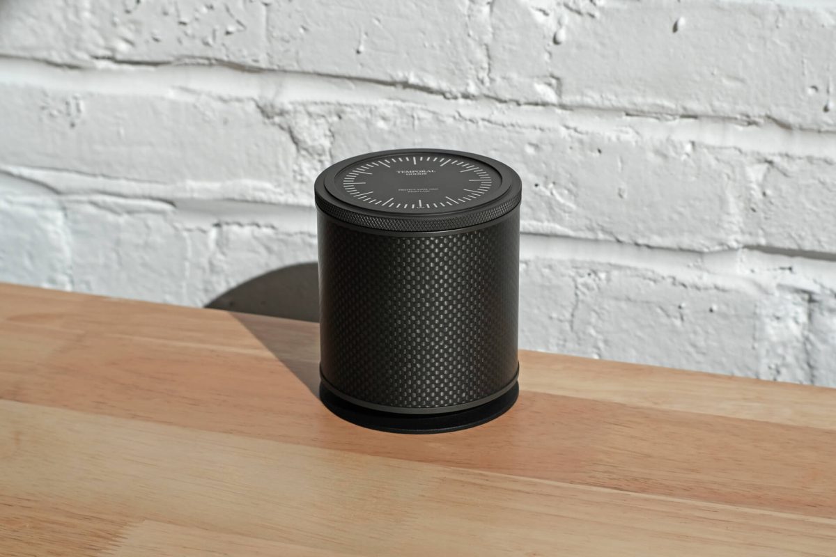 Temporal Goods Rigid Case Review - Watch Clicker