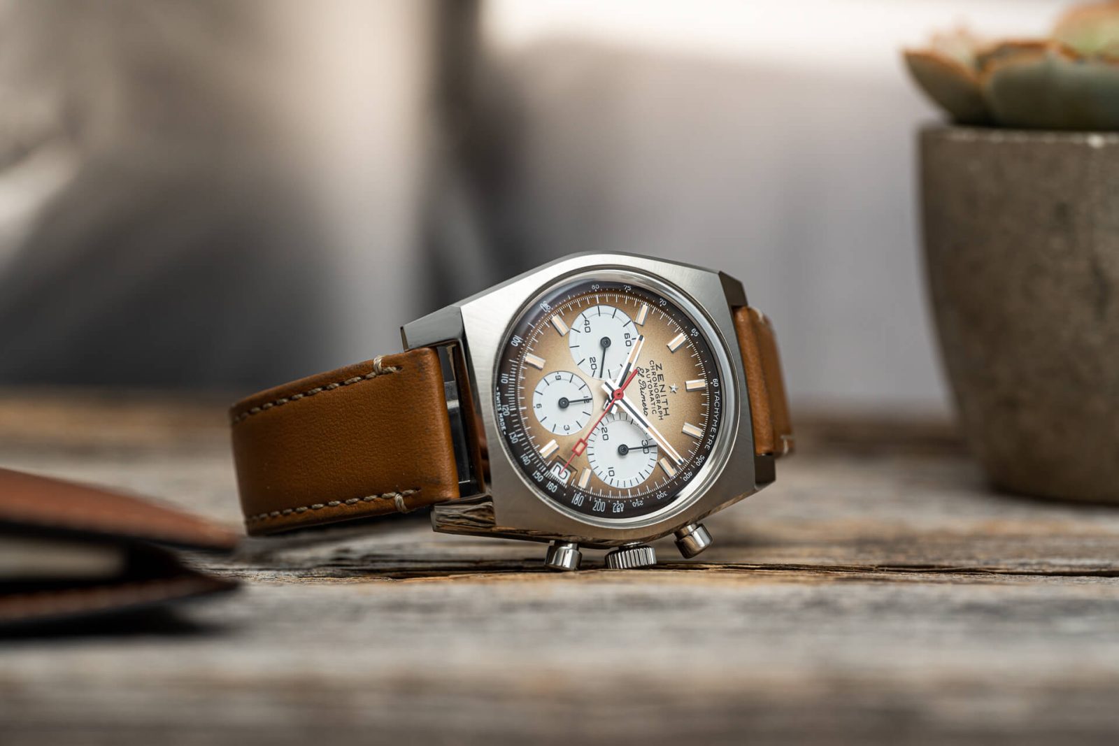 Zenith Chronomaster Revival A385 37mm Review - Watch Clicker