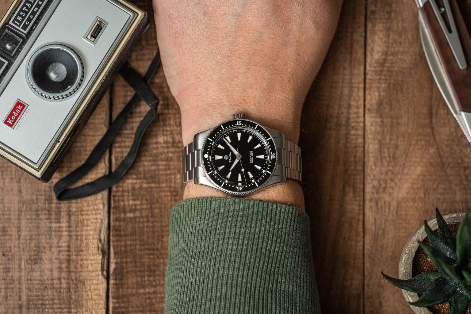 Traska Freediver (V5) Review - Watch Clicker