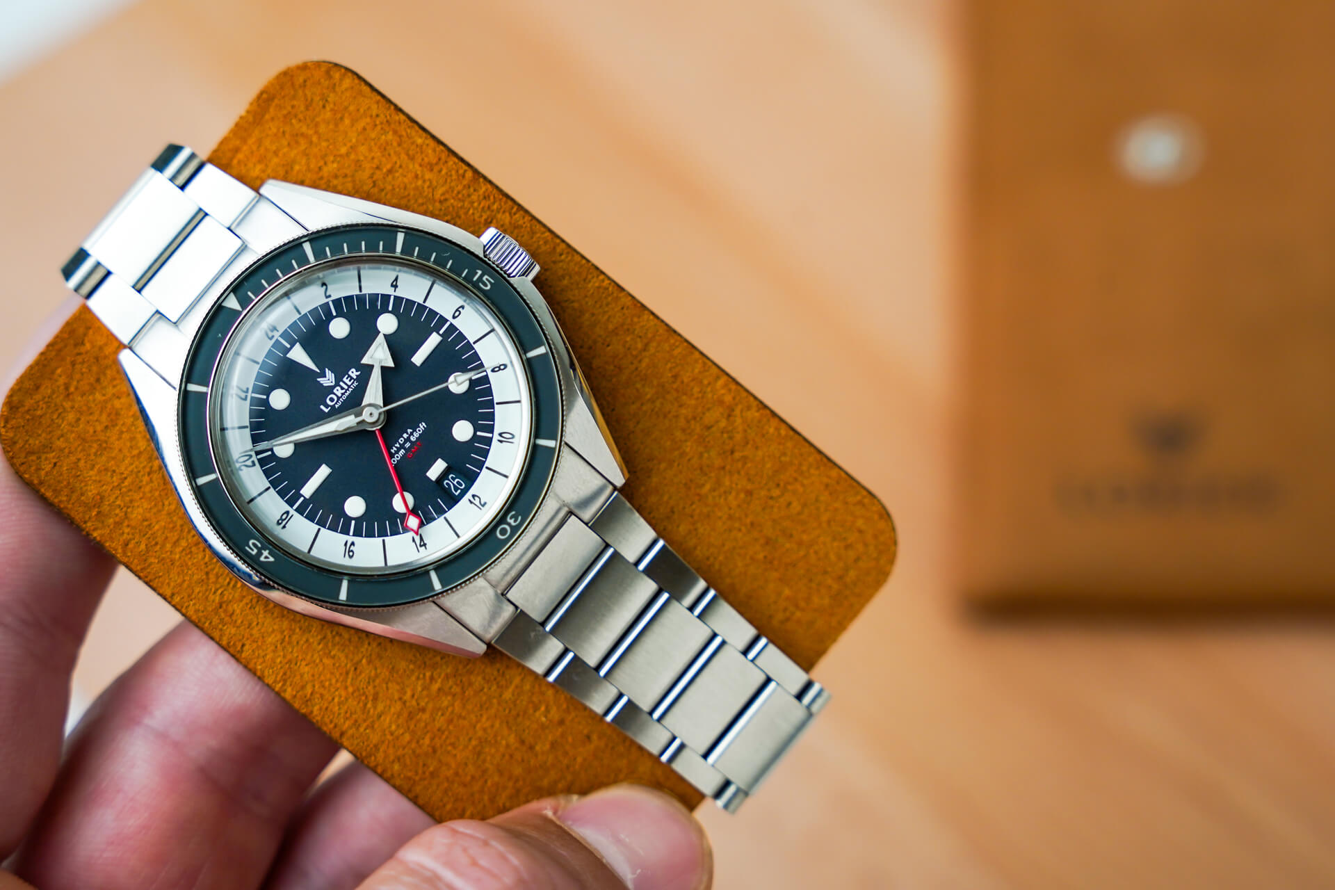 Lorier Hydra SIII 41mm Review - Watch Clicker