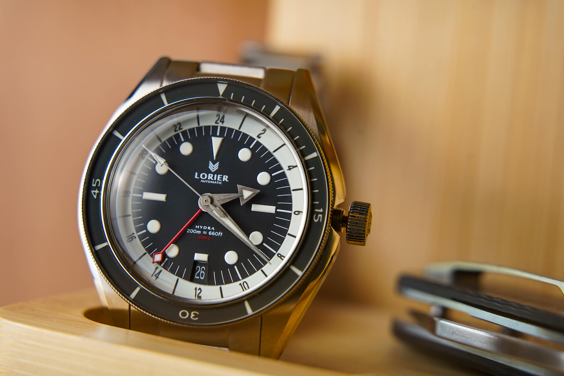 Lorier Hydra SIII 41mm Review - Watch Clicker