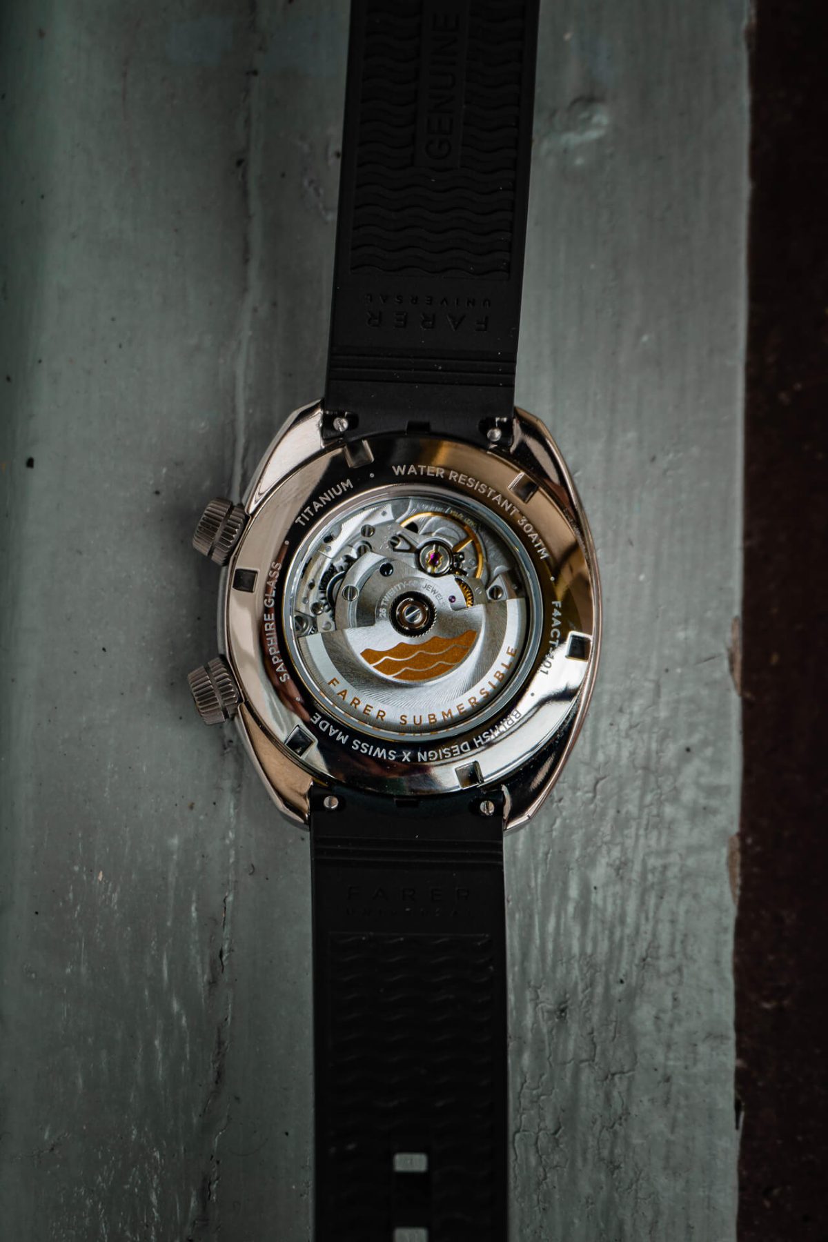Farer Endeavour II Aquacompressor 41mm Review - Watch Clicker