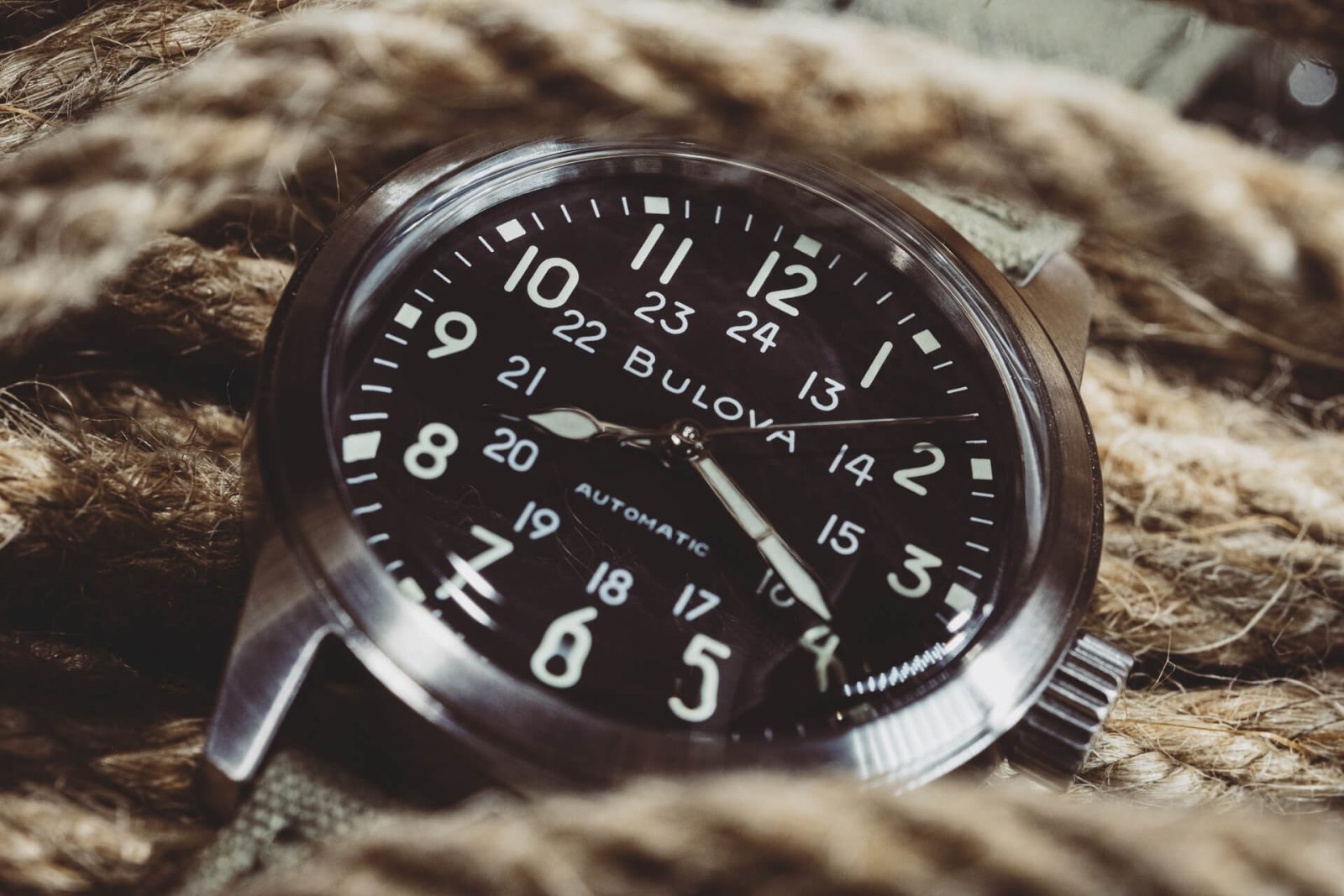 Bulova Hack 38mm Review - Watch Clicker